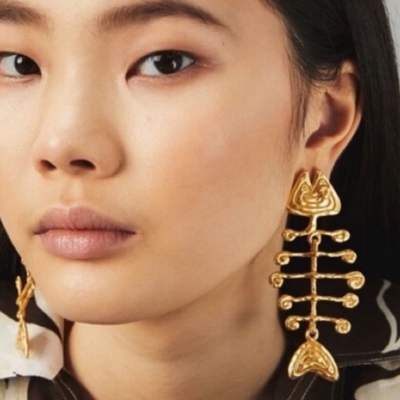 Tory Burch | Jewelry | Tory Burch Mismatched Fish Statement Earrings ...